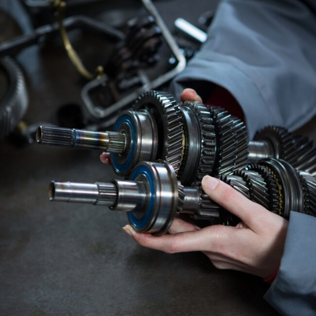 Marine Engine Repair Specialist | Best engine repair service UAE